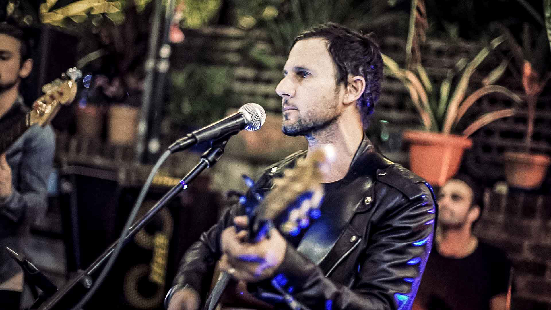 James Whaler - The Geoff Rana Trio // Covers Showcase