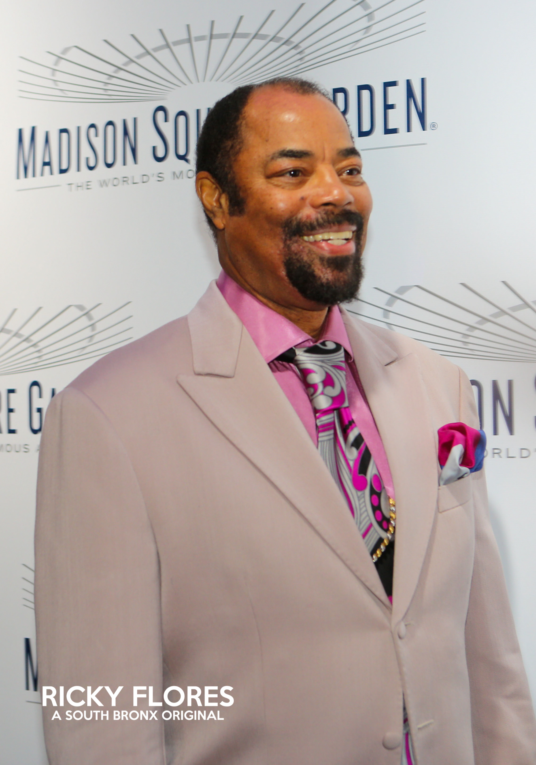 Ricky Flores - Personalities