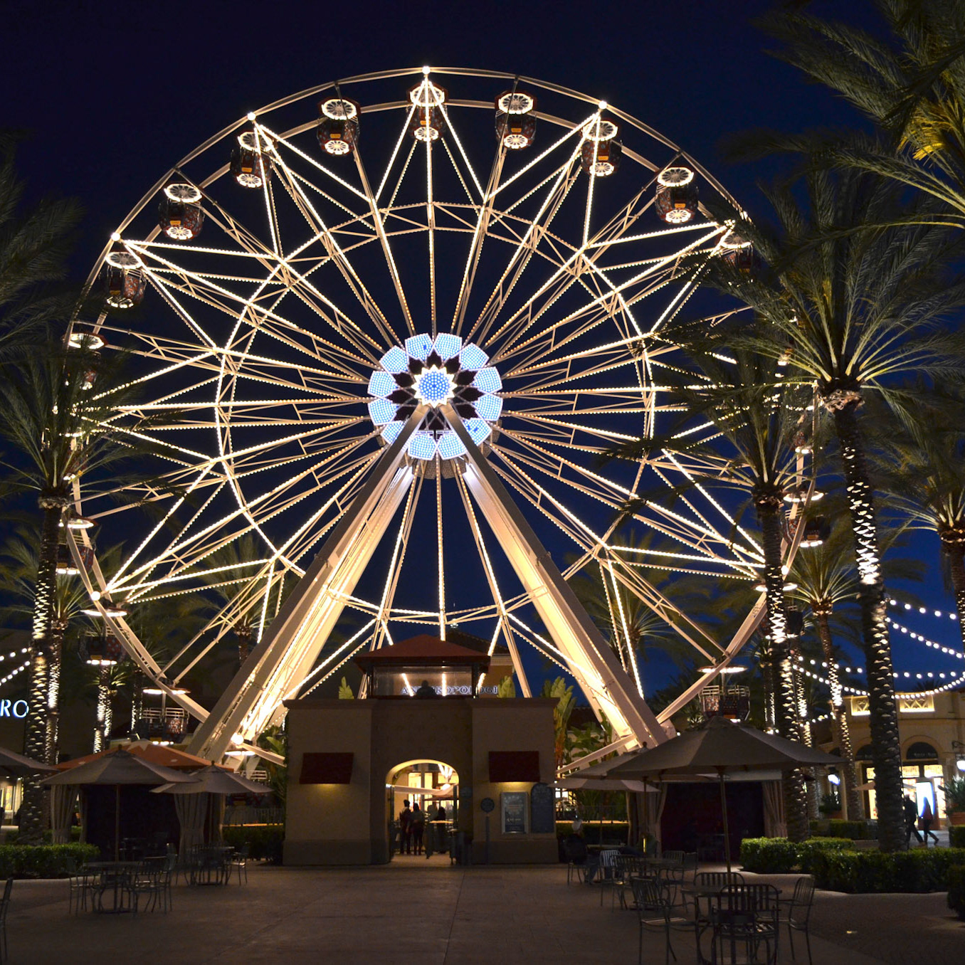 Andrew Emde - Irvine Spectrum Giant Wheel