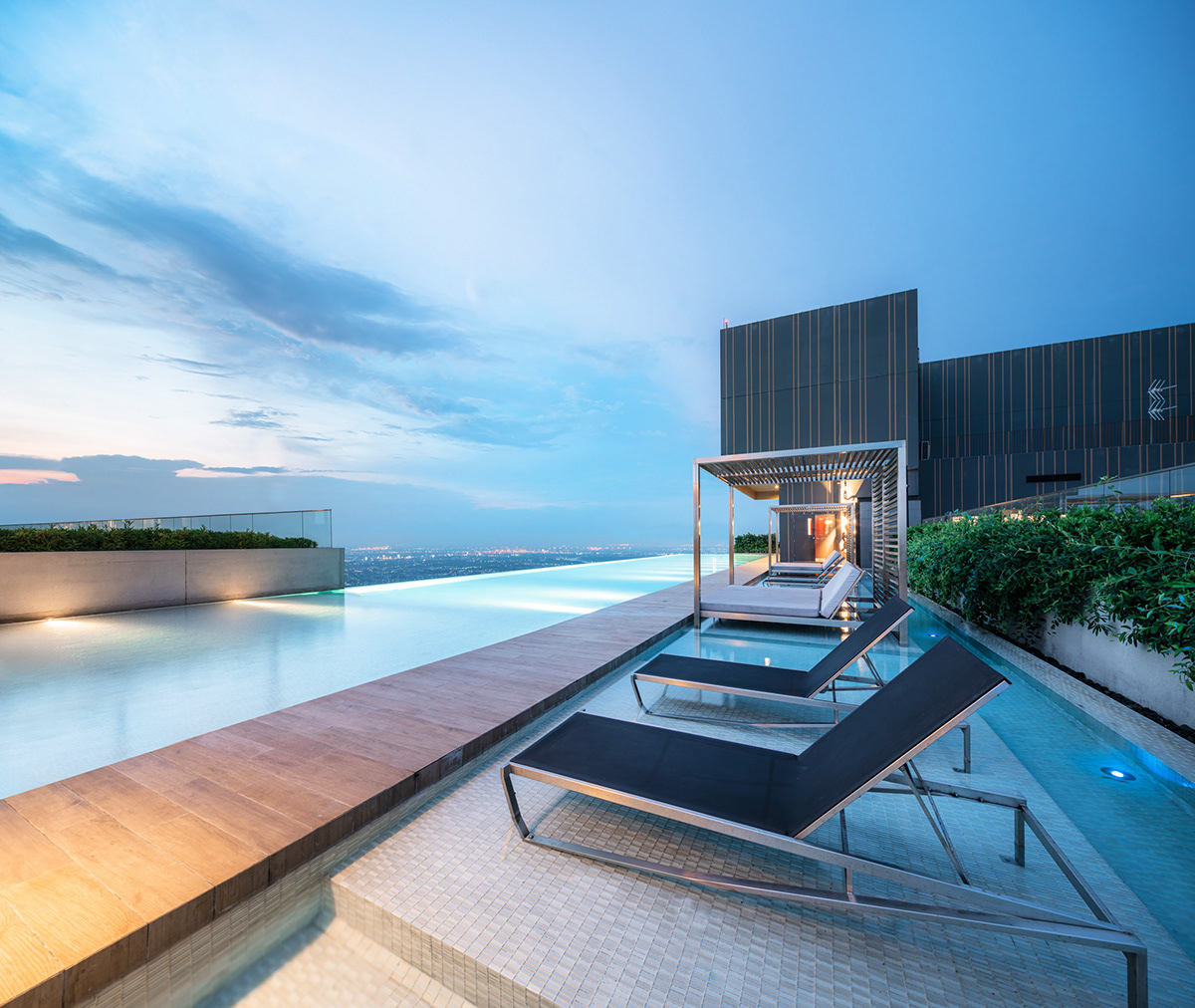 PanoramicStudio - THE POLITAN RIVE