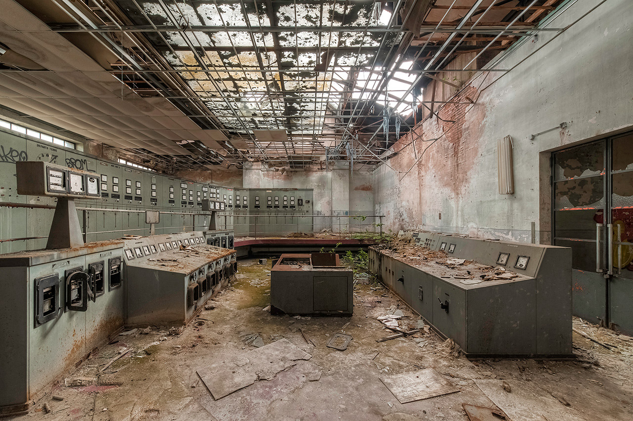 Francis Meslet - INDUSTRY