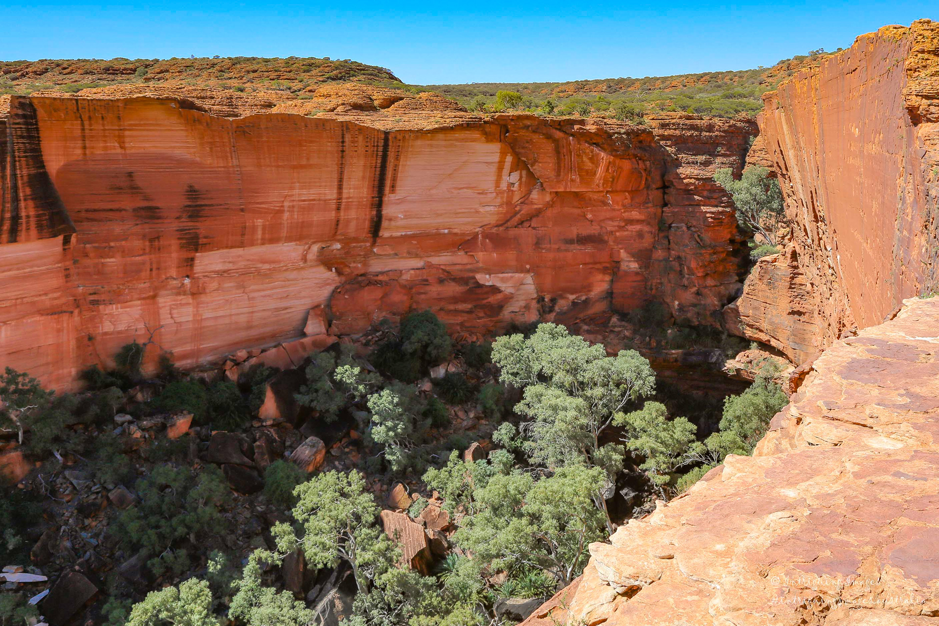 Intriguing Images - Red Centre, Northern Territory