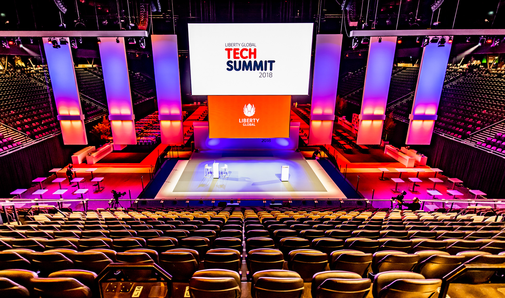 BigVis | Stagedesign - Stage design - TechSummit 2018