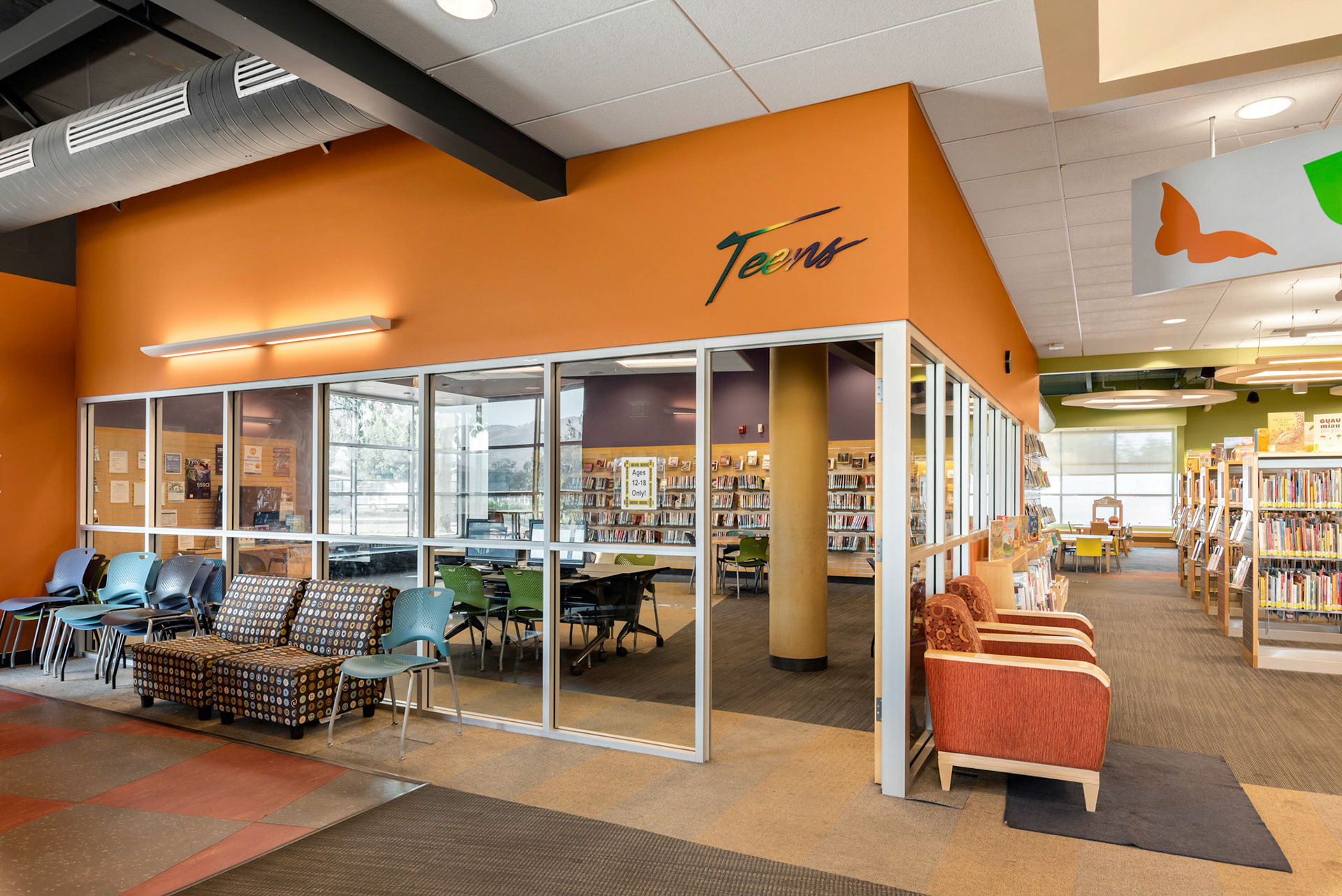 San José Public Library - Hillview Branch