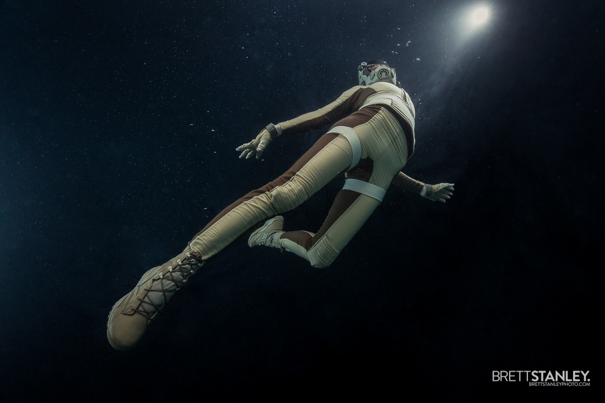 Brett Stanley - Underwater Cosplay - Spacesuit with Jessica Dru